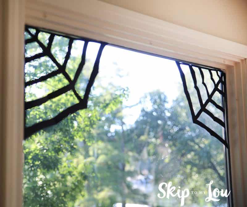 How to Make a Paper Spider web | Skip To My Lou
