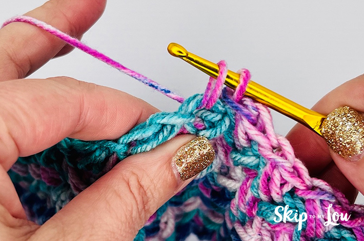 Crochet Mini Bean Stitch Tutorial | Skip To My Lou