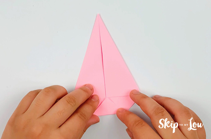 Fold a One-of-a-kind Origami Crown {Craft Tutorial} | Skip To My Lou