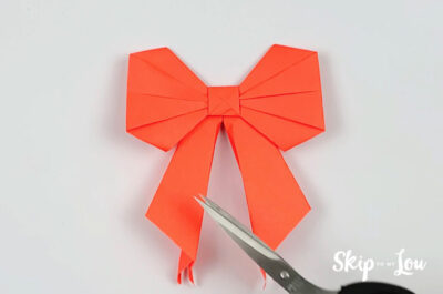 How To Fold An Origami Bow | Skip To My Lou